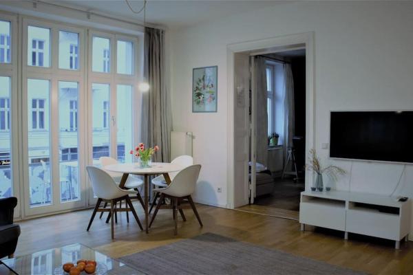 Bright & Lovely Apartment City Centre - Berlin