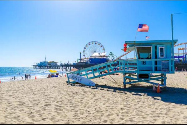 14 Santa Monica Gorgeous Apartment - Santa Monica Beach, CA
