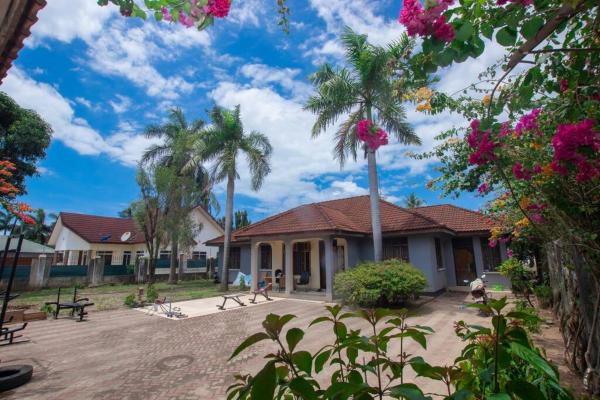 Home Stay At Ununio Beach - Dar es Salaam