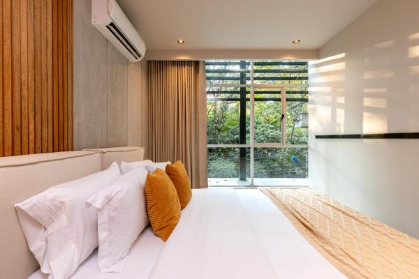 Spot Building - Medellin, Antioquia, Colombia