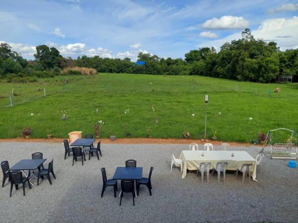 Rantau Panjang Homestay Rp Greenview , Bbq , 8 Pax , Rpgv 3 Bedrooms 4 Extra Beds -