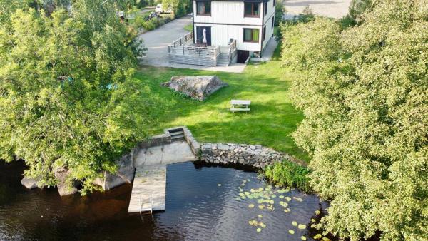 Holiday House By Riverside With Sauna And Hottub - Sverige