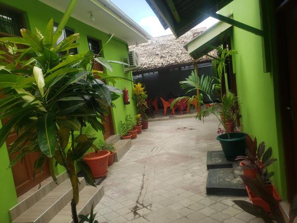 L&j Modern Backpackers Bnb - Dar es Salaam