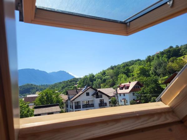 Casa Tip Duplex - Zărnești