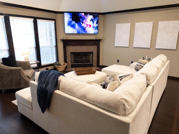 Your Family Home Away From Home - Broken Arrow, OK