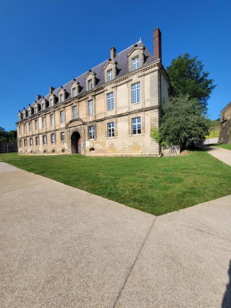 Château Des Princes "Prince Cupidon" - Sedan