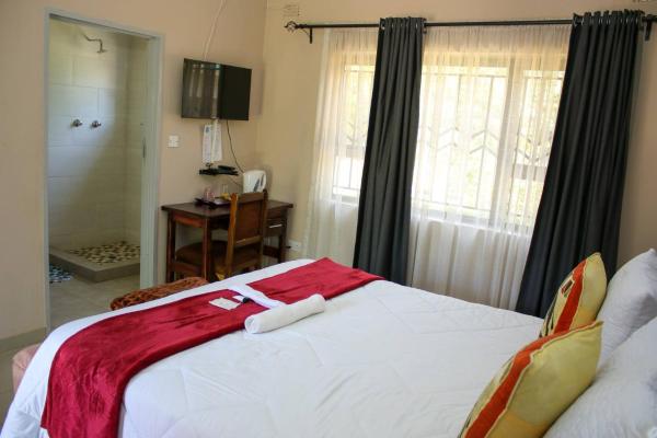 Room In Bb - Cozy And Stylish Room - Victoria Falls