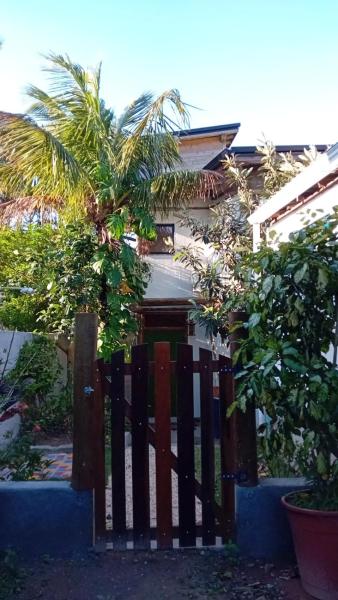 Quarto Com Banho Privado E Lavanderia - Florianópolis