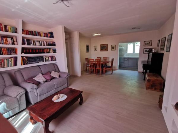 Apartment Nera St - Two-bedroom Apartment With Sea View - Omiš