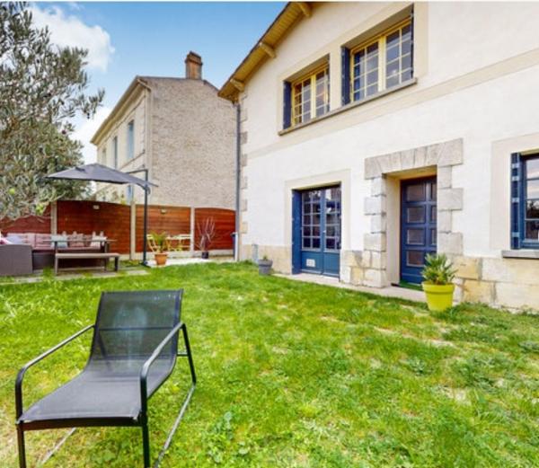 Maison Typique Royannaise Dans Un Quartier Calme - Royan