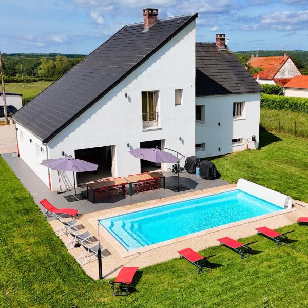 Les Retrouvailles Des Ducs By Vindihouses - Piscine Chauffé Toute L'année - Billard - Arnay-le-Duc