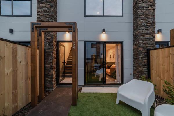 Luxury Central City Getaway - Lincoln