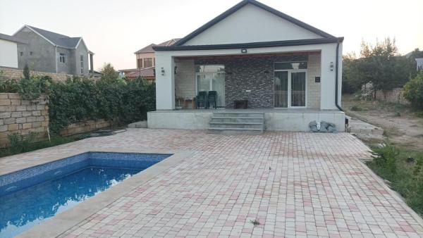 House With Pool Near Sea Breeze - Azerbaijan