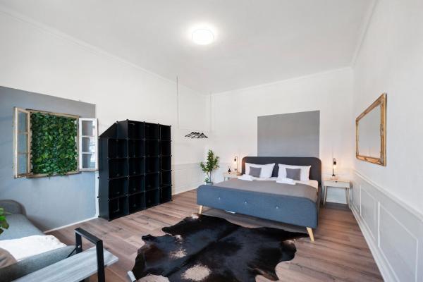Backhome - Suite Xl - Parkhaus - Fantastische Schlosslage - Smarttv - Waschmaschine - Netflix - 90qm - 24h Checkin - Apartment 2 - Ludwigsburg