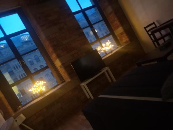 1 Bed Flat - Sleeps 2 - Parking - Wifi - Bradford