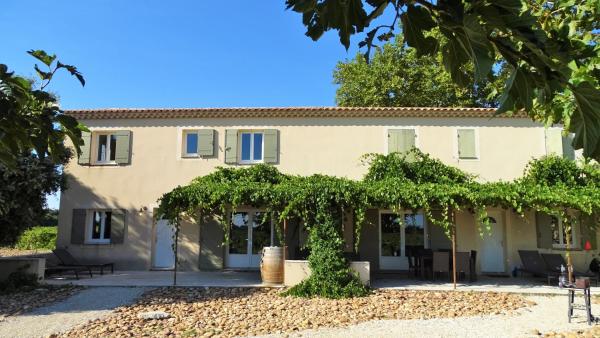 Gîte Famille 5 Personnes Avec Piscine Au Cœur Des Vignes Entre Avignon Et Luberon - Pernes-les-Fontaines
