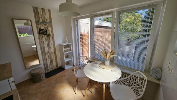 Lust Auf Meer - Appartement Ferienwohnung Terrasse Kleine Hunde Willkommen Nähe Nordsee - Duhnen