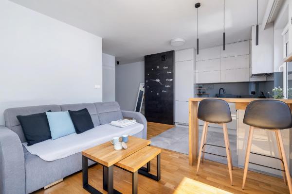 Apartament Blisko Parku ŚLąskiego W Katowicach Z Parkingiem By Noclegi Renters - Katowice