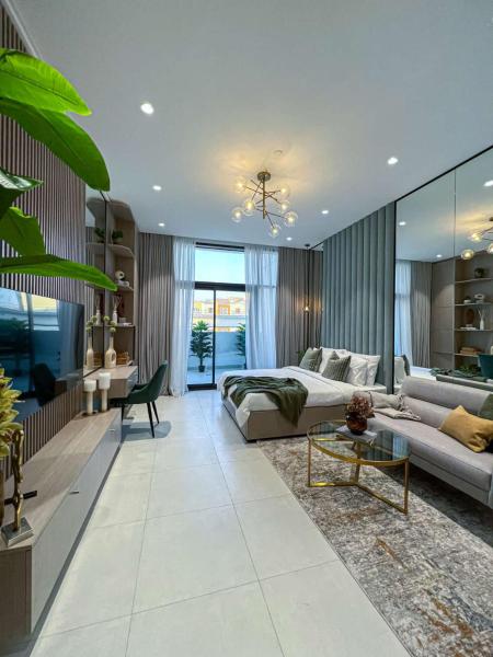 Bright New Studio With Pool & Gym Access, 5 Min From Gardens Metro - United Arab Emirates