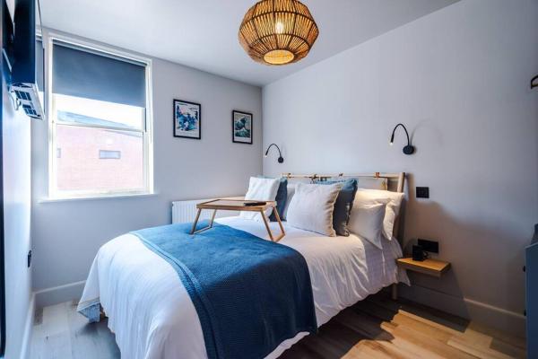 Elegant 2b Retreat City Centre With Secure Parking - University of Chester