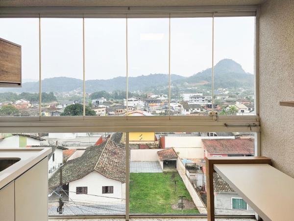 Apto Climatizado C/ Sacada E Churrasqueira Kn0522 - Joinville