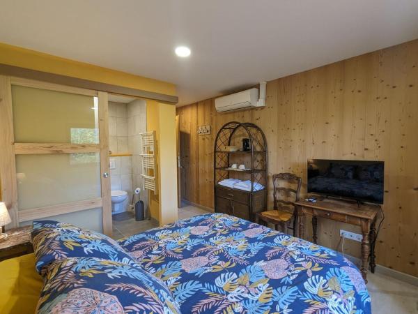 Chambre Climatisée Avec Salle D'eau Privative Et Accès Jardin - Gérardmer