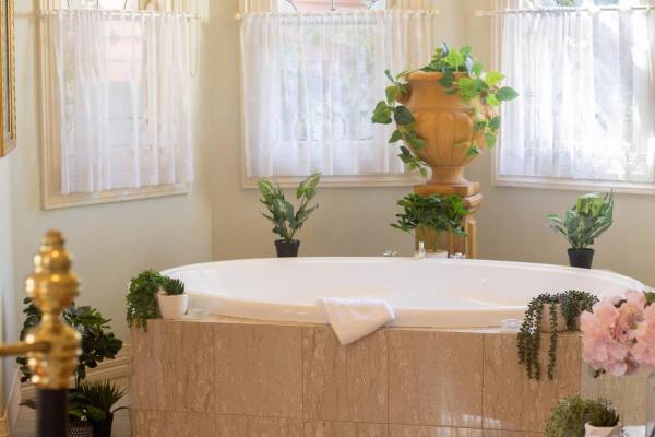 Rapunzels Cottage 1br Fairytale Studio Stay - Ballarat