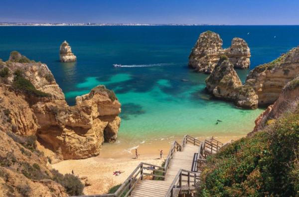 Cozy House Sleeps 2 With Pet Friendly Option - Portimão