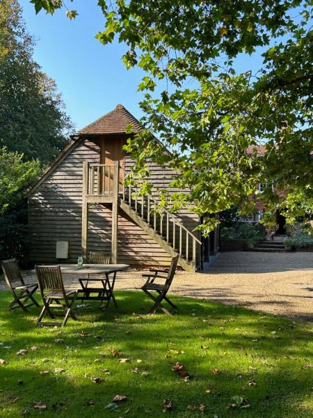 Idyllic Rural Retreat - Uckfield