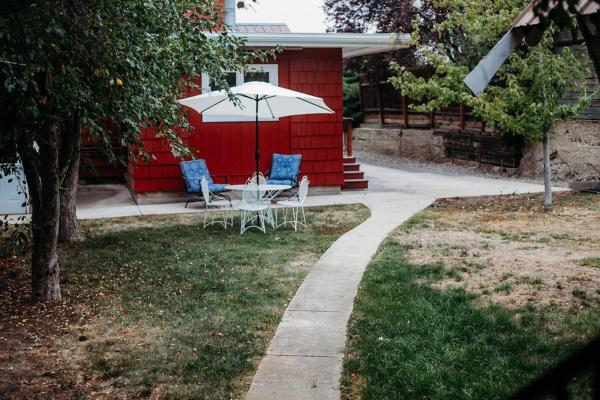 Old World Charm River Views - Lewiston