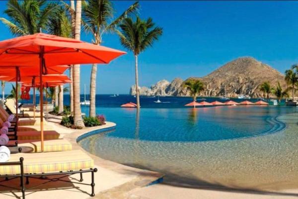 2 Bd 5-star Beachfront Paradise - Cabo San Lucas