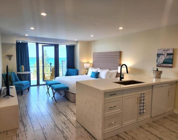 The Sands Hotel - Sauble Beach