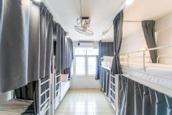 Piccolo Sukhumvit Hostel- Self Check-in After 6 Pm - 방콕