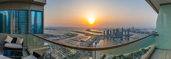 The Luxe Marina Experience - Stylish 2br With Sweeping Balcony Views For Total Relaxation - Dubai Marina
