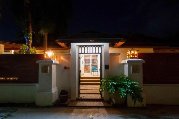 Luxurious Large Size Swimming Pool Villa In Rawai - Kata Beach