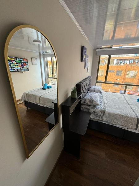 Gato Neon Hostel - Bogotá