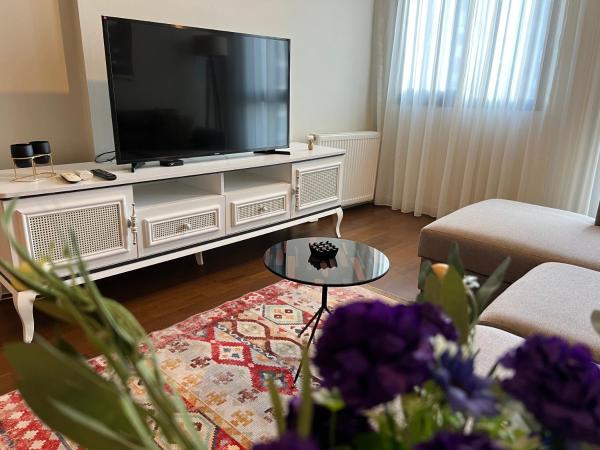 Huzurlu Ve şIrin - Başakşehir