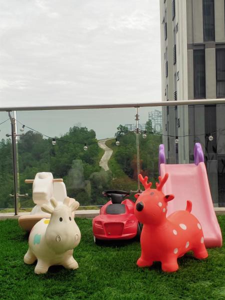 D Bunga مسلم Homestay Pool View Legoland Nusajaya - Kukup