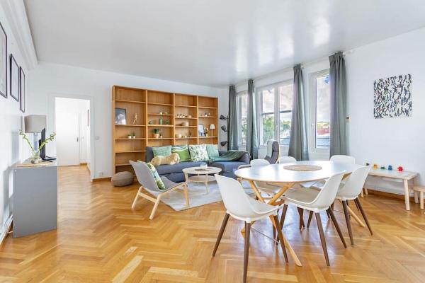 Grand Penthouse Parisien Pour 10 Personnes - Saint-Brice-sous-Forêt