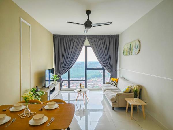 2br Wifi, Mid Valley, Mosaic Southkey, 5-7 Pax, 7 Mins To Ciq - Woodlands