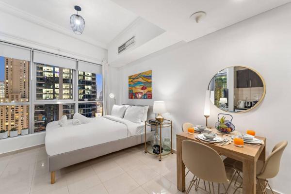 First Class Studio Cozy Urban Retreat - Dubai