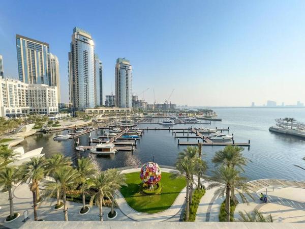 First Class 1br Urban Chic Oasis - Dubai Airport (DXB) 