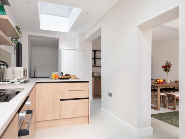 Modern Chic 5br Townhouse - Central Oxford - Pass The Keys - Oxford