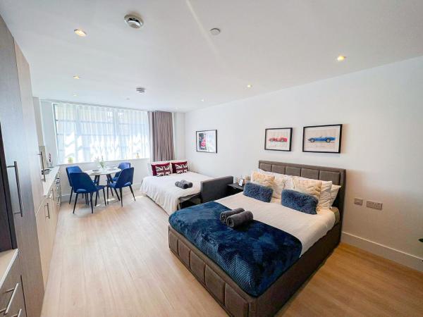Modern Studio Apartments & 3bedroom Flat With Pvt Balcony Steps From Regent's Park - Fulham