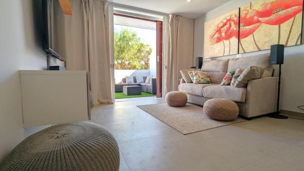 Pool Level Flat In Parque Santiago 1 - Los Cristianos