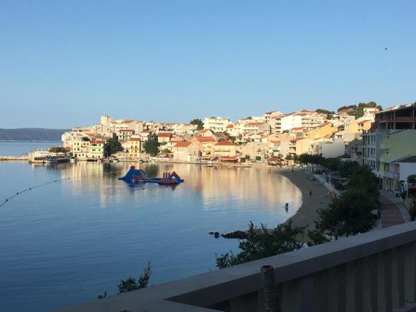 Apartment Sunrise - Igrane