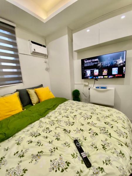 Cozy Brand New Unit - Manila
