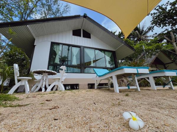 Beach Front House - Ko Pha-ngan