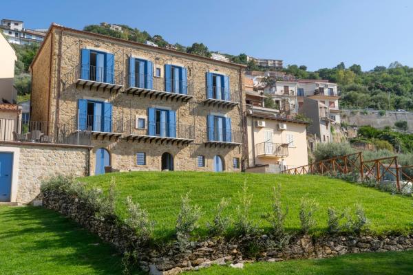 Villa Vincenza Deluxe Rooms - Capo d'Orlando