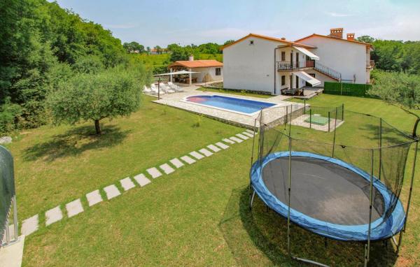 Amazing Home In Labin - Rabac